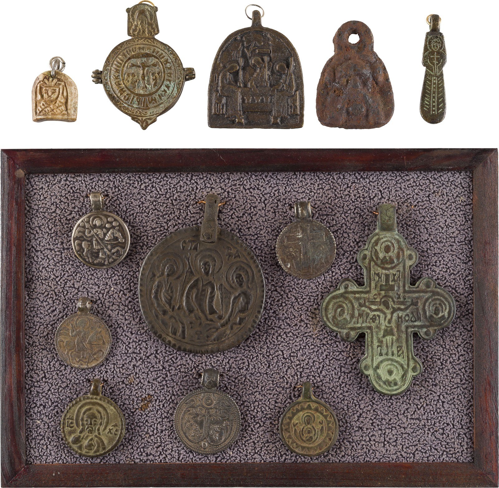 ART & ICONS FROM THE ORTHODOX WORLD | SAMMLUNG VON 13 ANHÄNGERN ...